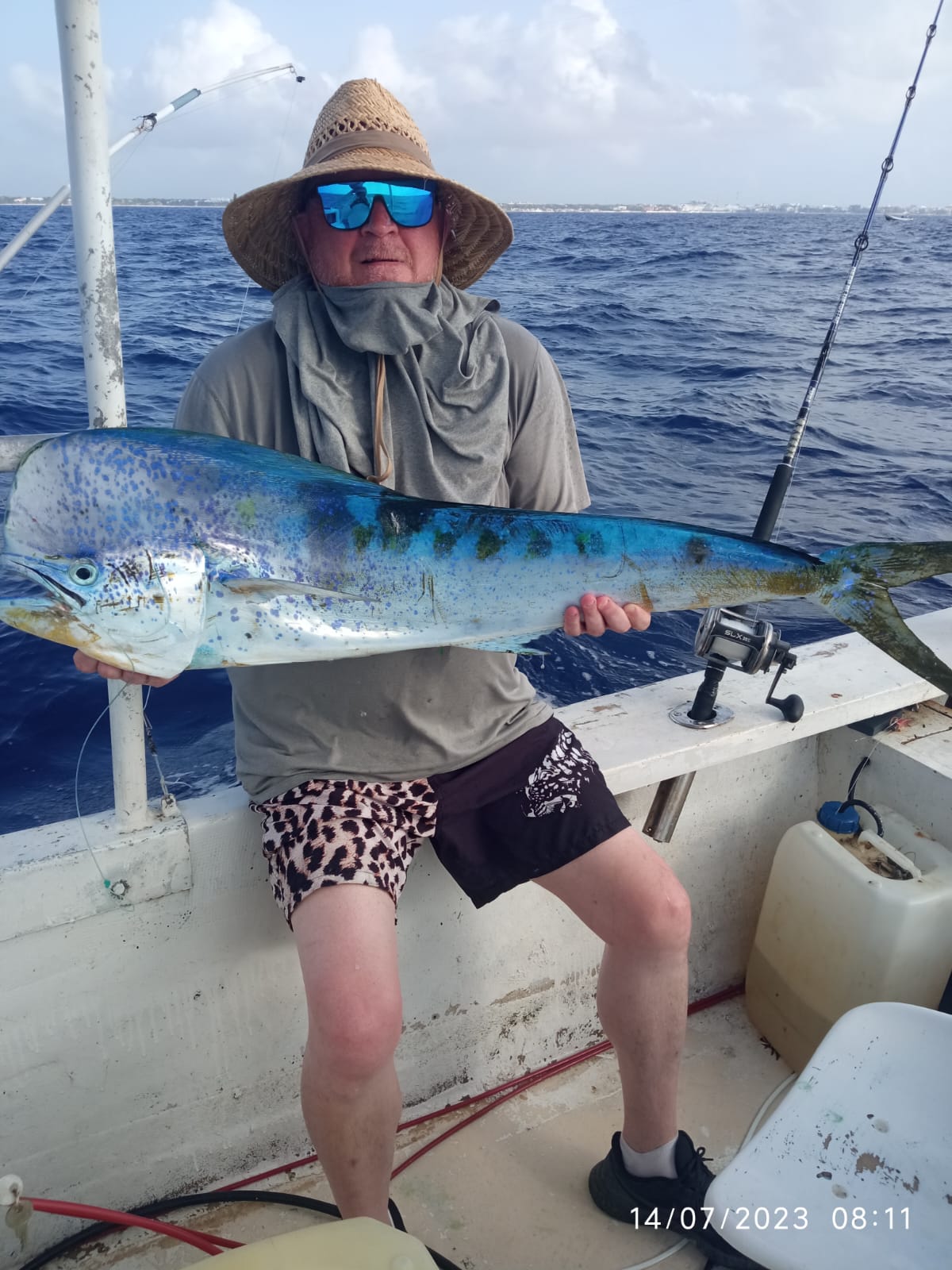 Jigging Trip – Fishing and Snorkeling Playa del Carmen