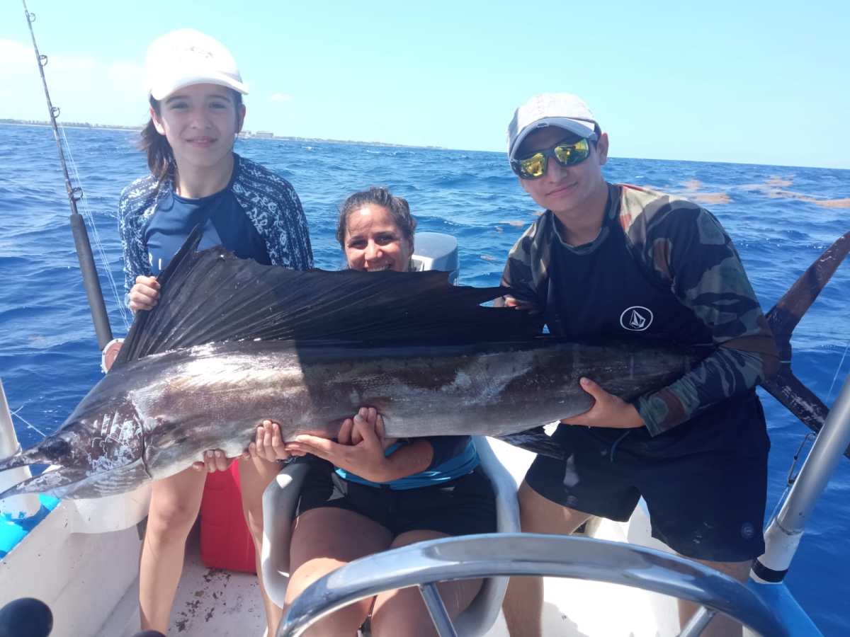 Fishing and Snorkeling Playa del Carmen – Fishing and snorkeling tours ...